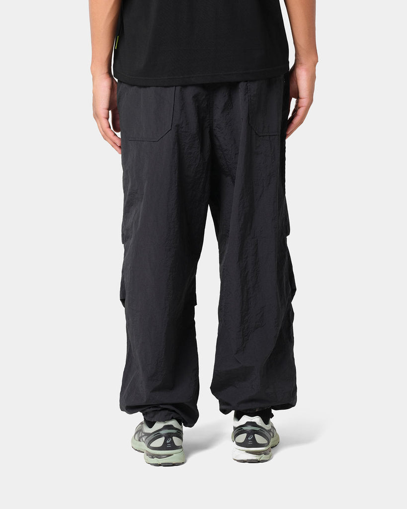 NYLON PARACHUTE PANT BLACK – PYRA ELEMENTS
